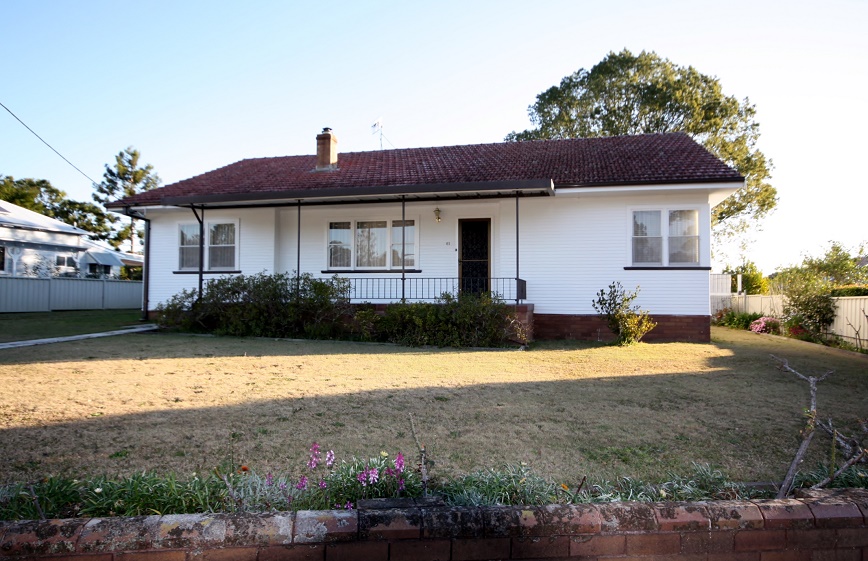 61 Cowper Street, Stroud - KRS Property Services - Real Estate ...